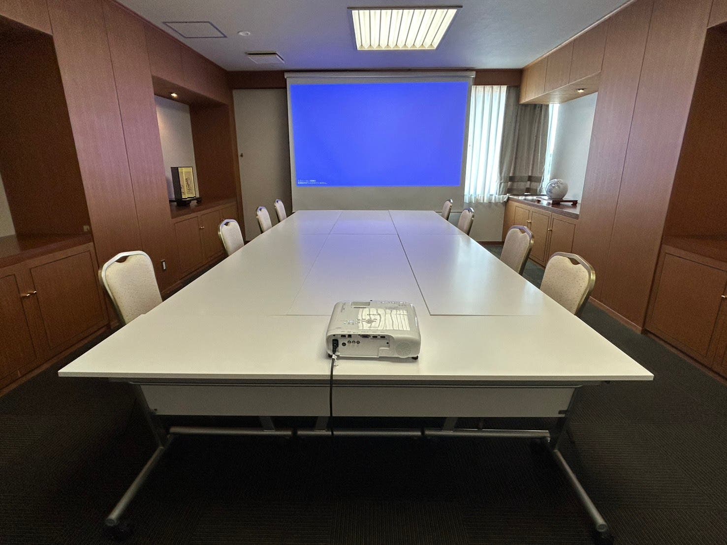 名神八日市インター１分　ホテル会議室の写真1