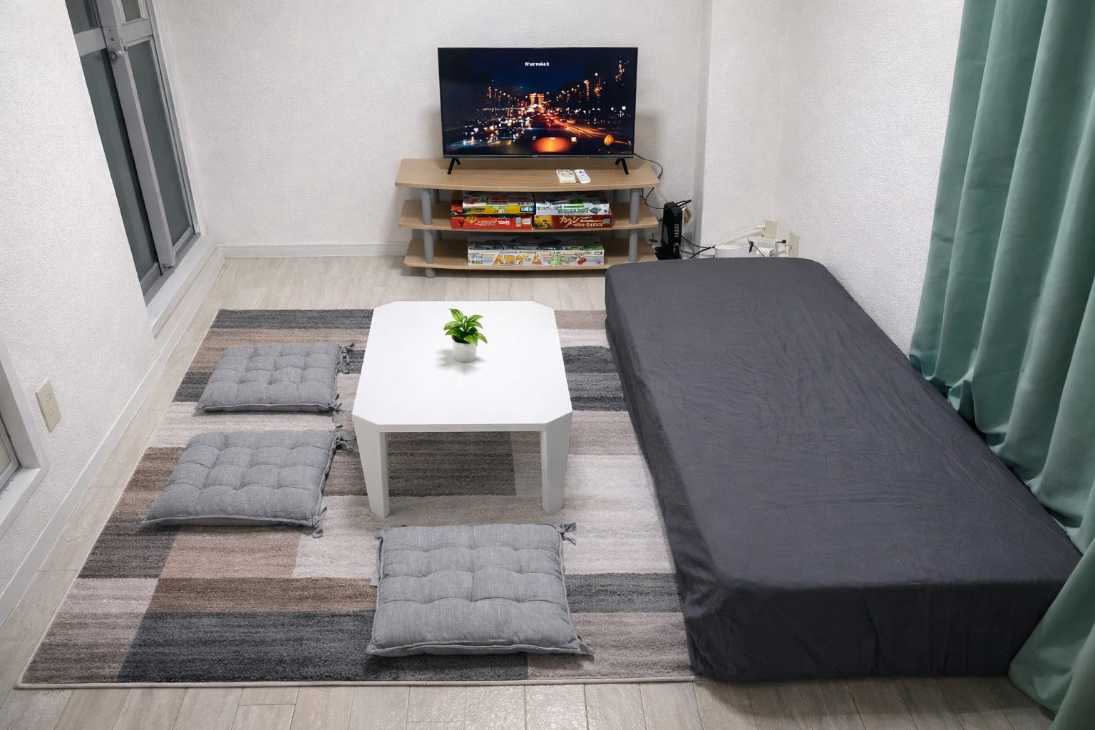 🚶京橋駅徒歩4分｜高速Wi-Fi完備📶｜🎲ボードゲーム充実｜🍳BRUNO＆卓上IHあり｜🎬映画見放題スペース🔌の写真3