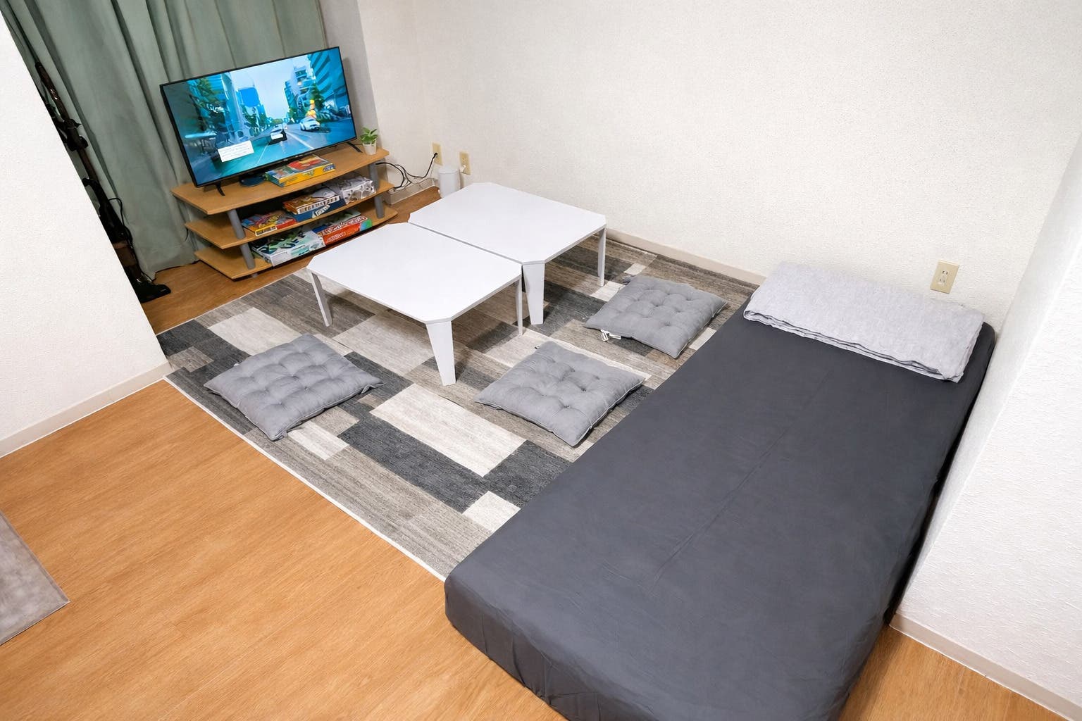 京橋駅徒歩4分🚶｜2号店｜高速Wi-Fi完備📶｜🎲ボードゲーム21種類｜🍳BRUNO＆卓上IH｜🎬映画見放題スペースの写真5