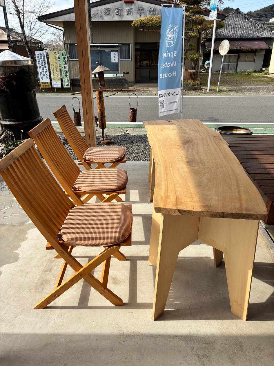 縁側と芝生でゆっくり過ごせる小洒落たバンガローの写真24