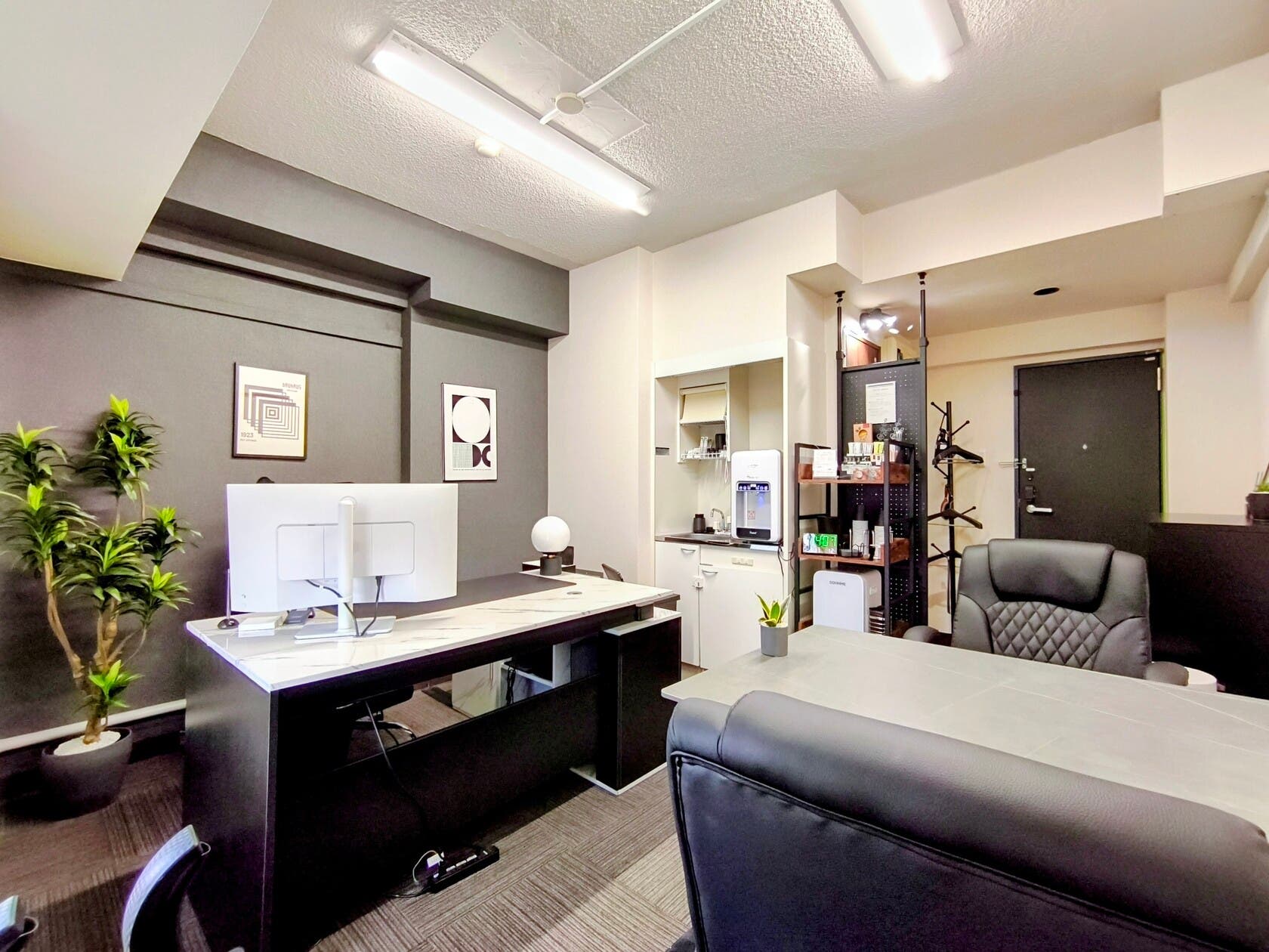 成約を導く勝負拠点｜名駅ルーセント向かいの個室｜士業・コンサルの商談、WEB会議から一人の深い集中ワークまで格上の空間を。の写真2