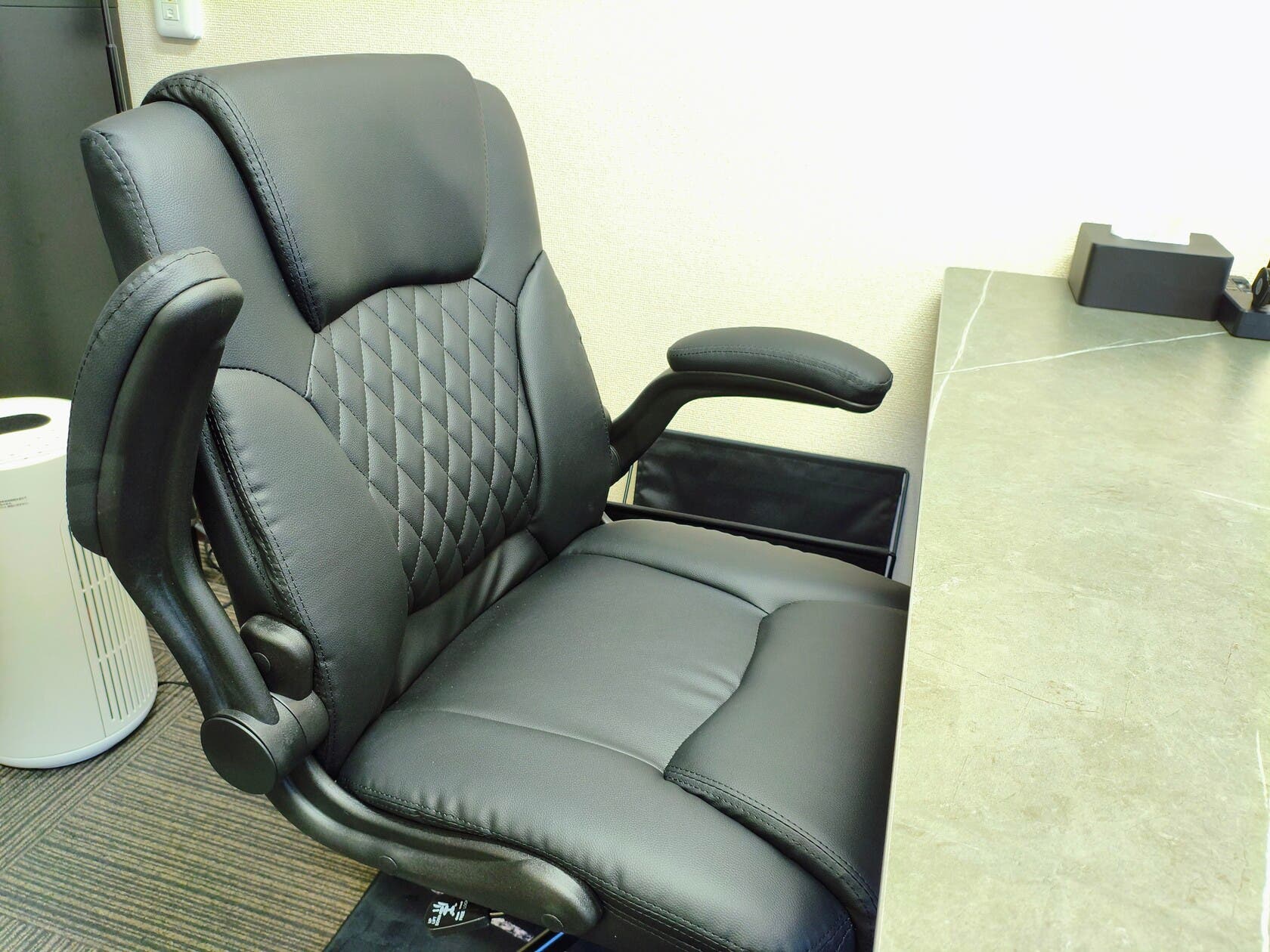 成約を導く勝負拠点｜名駅ルーセント向かいの個室｜士業・コンサルの商談、WEB会議から一人の深い集中ワークまで格上の空間を。の写真13