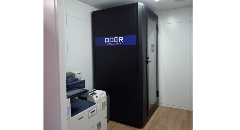 【京阪京都ビル徒歩5分】ServiceOffice W 京都駅前　京阪のワークボックス／完全個室・防音◎・WEB会議、面接に！の写真1