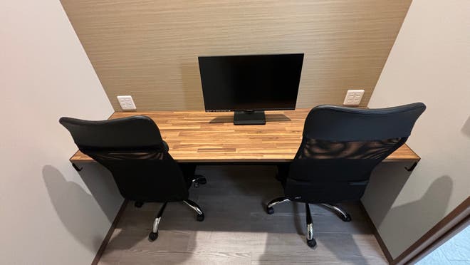 【船橋駅から徒歩1分】モニター・フリードリンク付き2名個室(ブース8)3Fの写真1