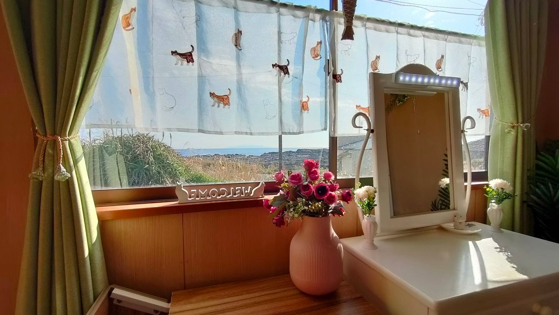 城ヶ島撮影スポット海岸へ徒歩30秒・1h〜貸切OK！人気店SXSのスイーツが無料で楽しめる特典付きの写真3