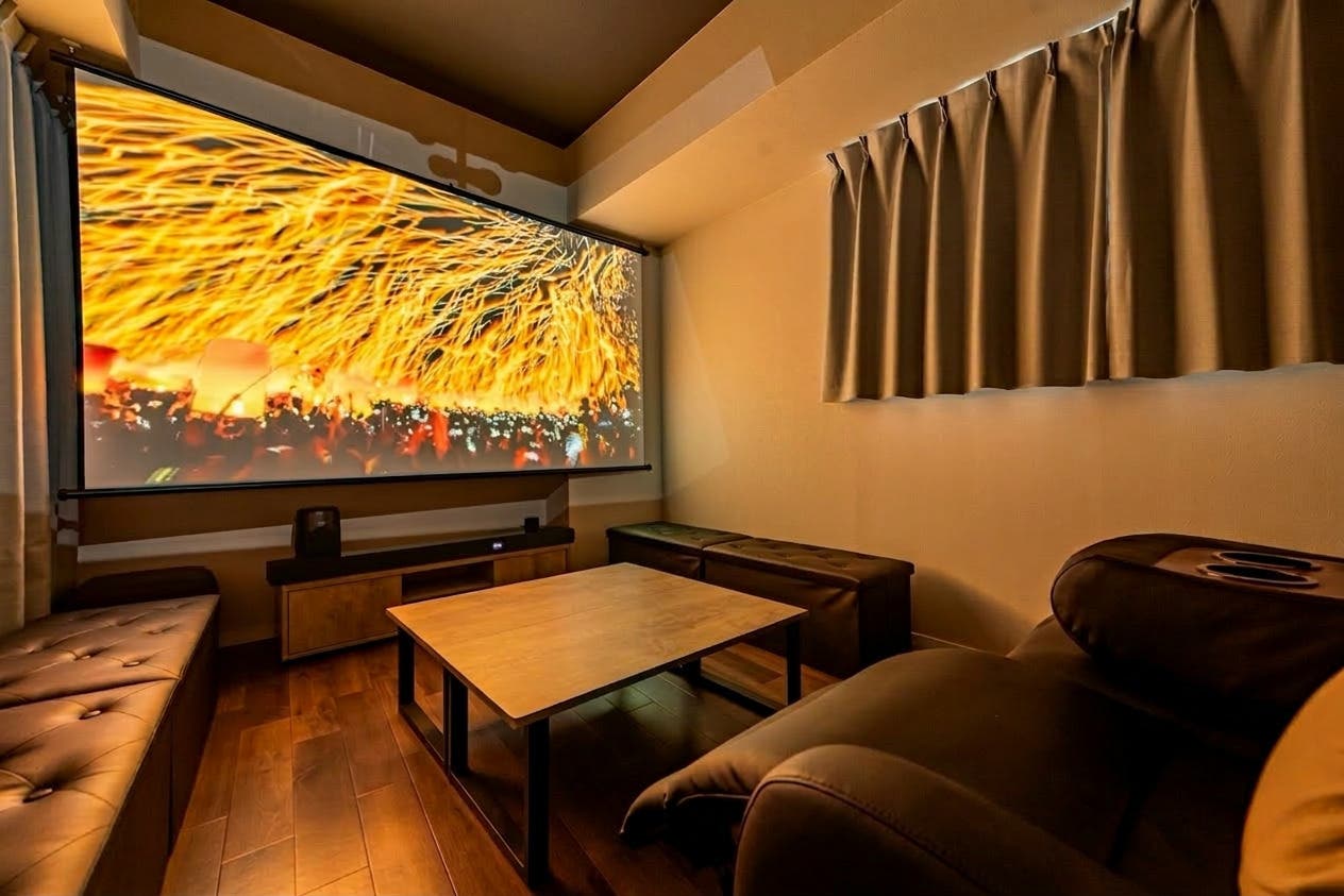 NEW🎊最大16名🉐コスパ💰ﾌﾟﾛｼﾞｪｸﾀ📽️映画🍿デート💓ゲーム🎮女子会💗推し活🌟Cinema大阪梅田の写真18