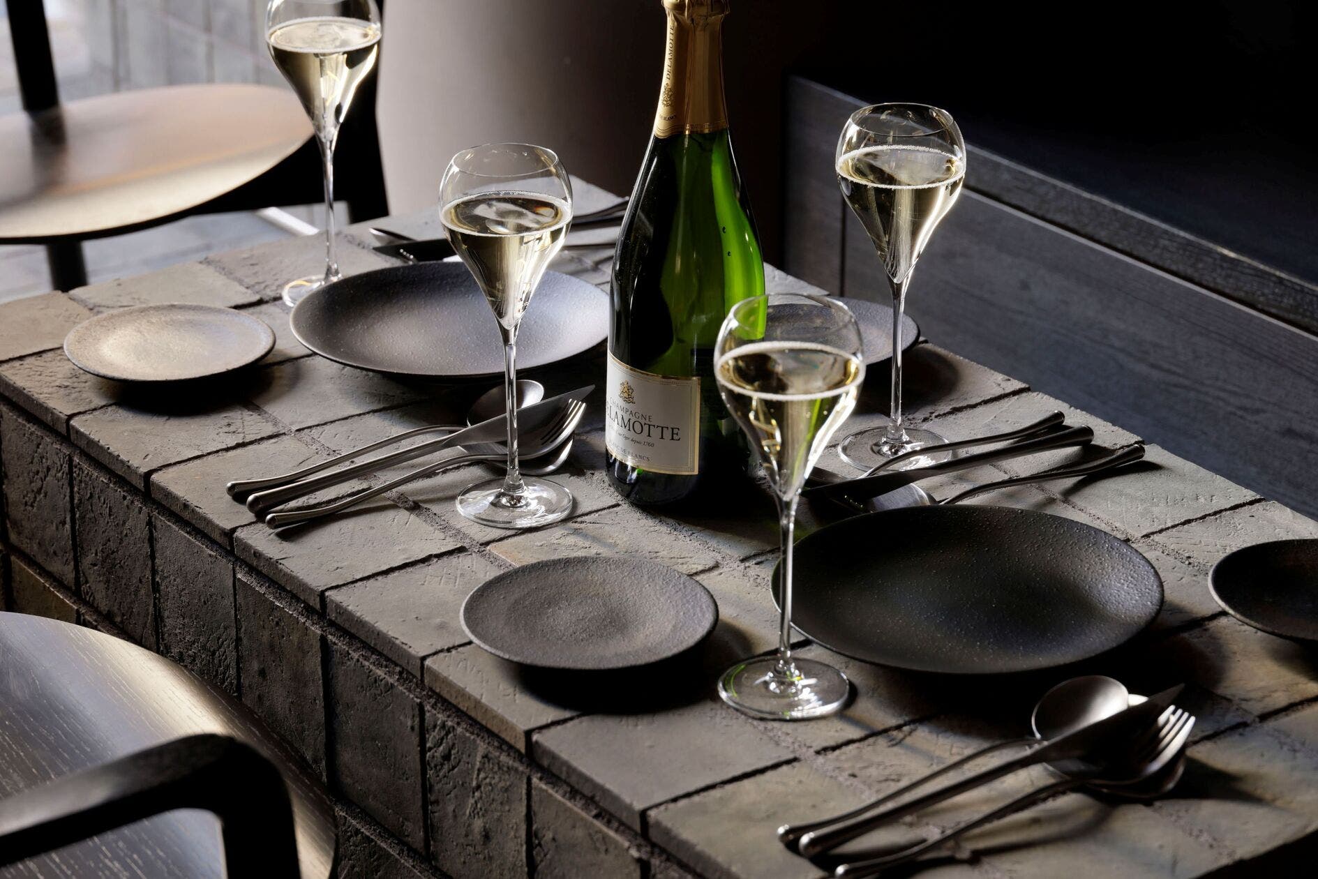 【暖炉のあるモダンなバー】目黒駅5分◆貸切パーティ/撮影/女子会/オフ会◆飲み放題ありの写真14