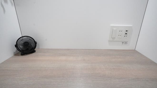 <SpemaBOX桜木町ワシントンホテルNo.5>1人用個室💼駅徒歩1分🚃Wi-Fi📶電源🔌テレワーク/Web面談/作業の写真3