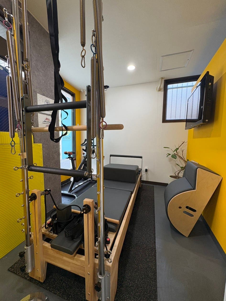 ピラティスインストラクター必見！辻堂駅西口徒歩9分・韓国製マシンピラティス完備・無料駐車場完備の写真1