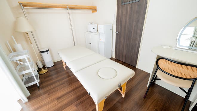 【🎉オープン記念価格】浦安駅4分/完全個室レンタルサロンナ🍃チュラルで上質な大人空間⭐無料備品多数⭐の写真2