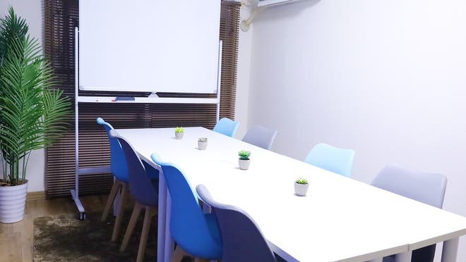 武蔵小杉駅徒歩2分/1階/最大12名/光回線Wi-Fi(無料)/会議室/テレワーク/撮影など【静か・明るい・綺麗】の写真3