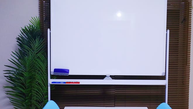 武蔵小杉駅徒歩2分/1階/最大12名/光回線Wi-Fi(無料)/会議室/テレワーク/撮影など【静か・明るい・綺麗】の写真12