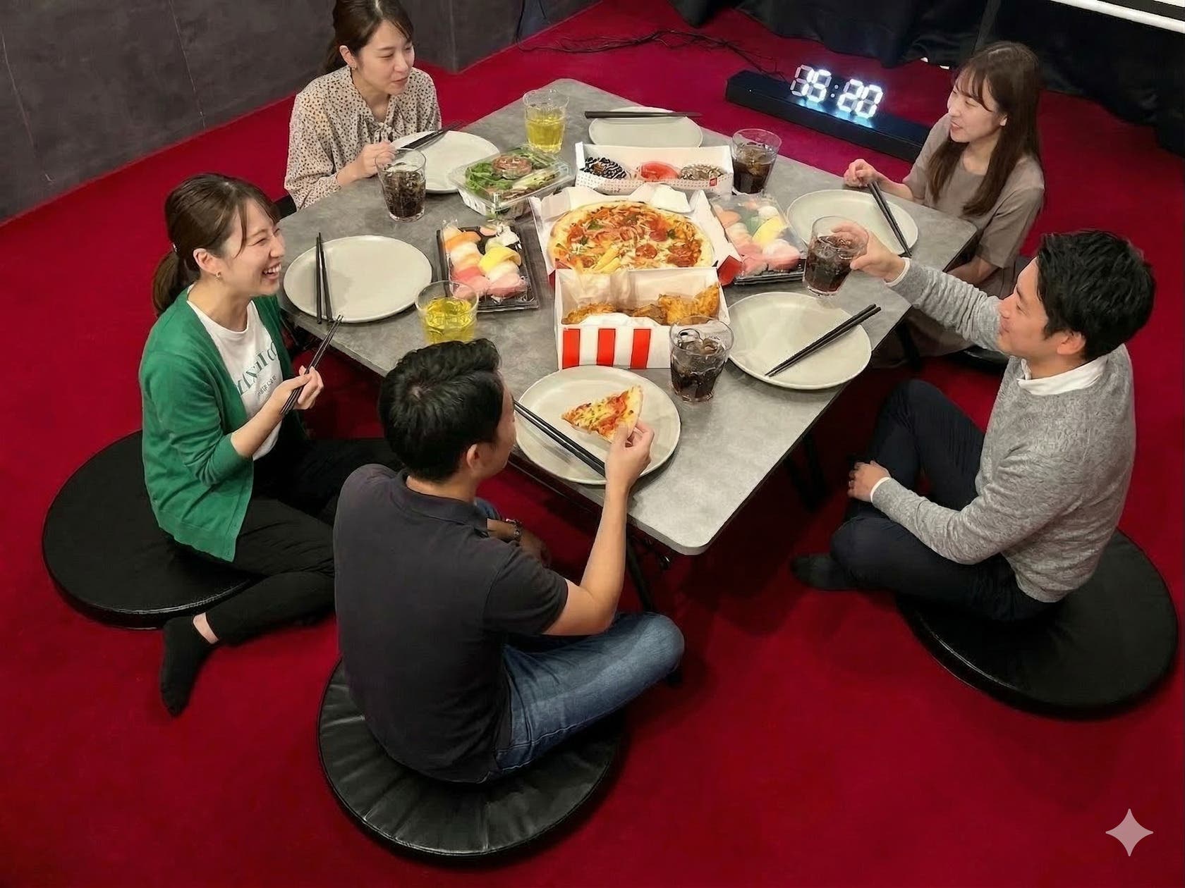 新宿駅2分🚶‍♀️映画鑑賞🎥プロジェクター📹️推し活🎤パーティ🎊デート💓女子会👭ボードゲーム🎲歓送迎会の写真7