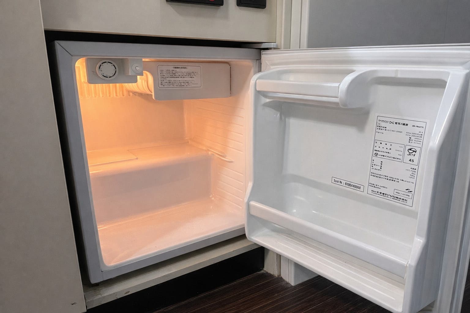 名駅5分🚶ボードゲーム17種類⭐映画見放題📺24時間365日利用OK🏪高速Wifi✨BRUNO飲み会🍺の写真21