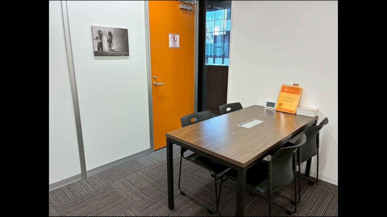 ✨3/6　OPEN✨🚃銀座線・丸の内線 赤坂見附駅/徒歩2分✅直前でも予約可能✅少人数での打ち合わせ✅一人での作業に最適の写真2