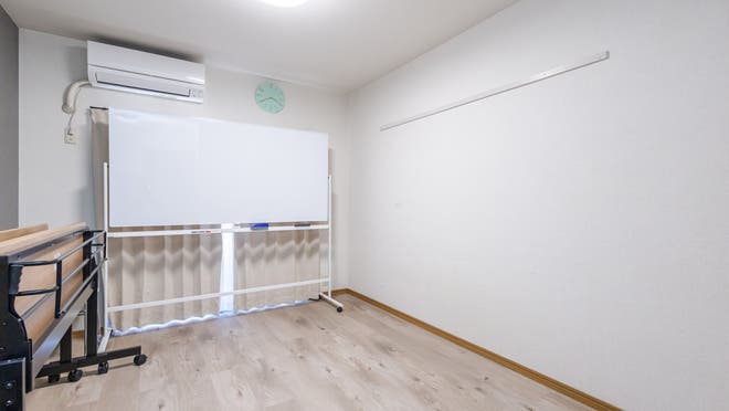 ✨鹿児島中央/アミュ5分 Li-Ka3分 8名収容 💎会議/面接/撮影/エステサロン/整体/ヨガ/完全個室/全設備無料の写真3