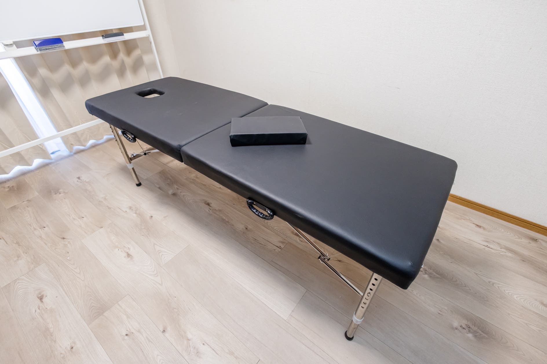 ✨鹿児島中央/アミュ５分　Li-Ka３分　８名収容　💎会議/面接/撮影/エステサロン/整体/ヨガ/完全個室/全設備無料の写真4