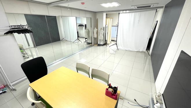 <天六撮影スタジオRe:>OPEN SALE中🎊駅徒歩2分🚃光回線Wi-Fi🛜ダンス💃更衣室👗撮影/ポートレートの写真7