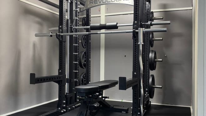 大井町線上野毛駅3分‼スミス/ラット/アブダクター完備 広々45㎡、贅沢プライベートジムの写真7