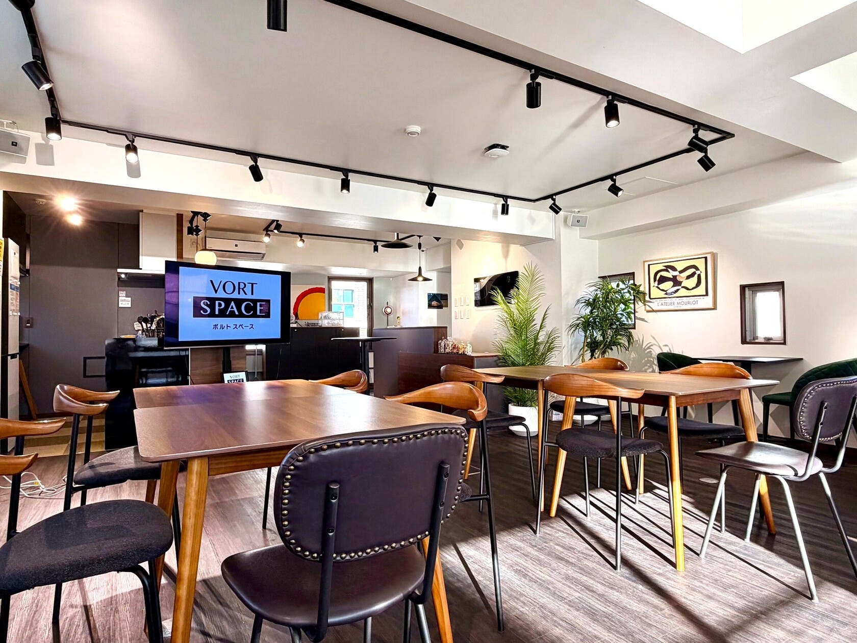 ✨3~4月値下げ中✨【茅場町3番出口すぐ】🌟おしゃれカフェ風空間を貸切🌟パーティー・イベント・撮影に最適❕大型モニター付✨の写真4