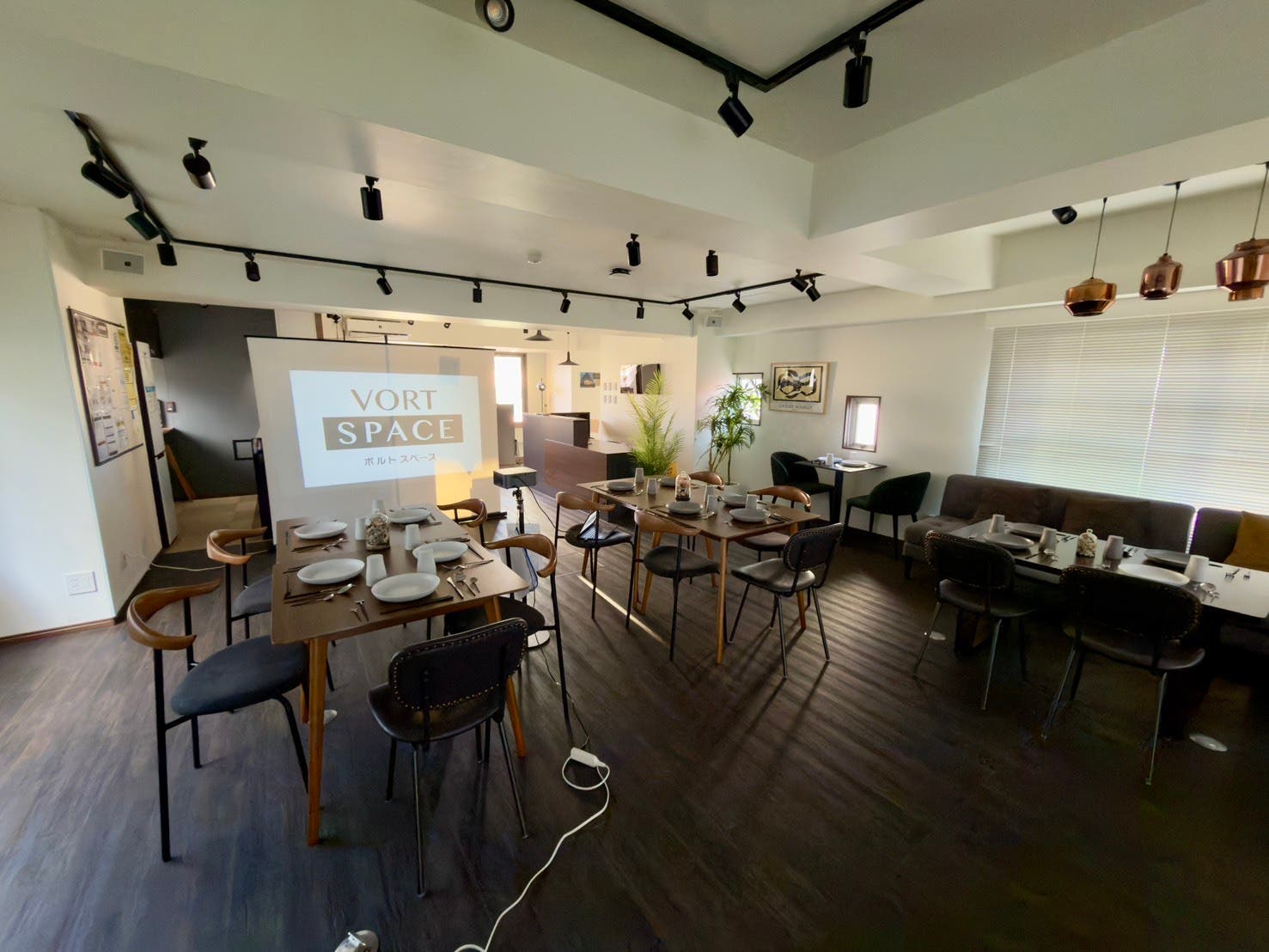 ✨3~4月値下げ中✨【茅場町3番出口すぐ】🌟おしゃれカフェ風空間を貸切🌟パーティー・イベント・撮影に最適❕大型モニター付✨の写真16