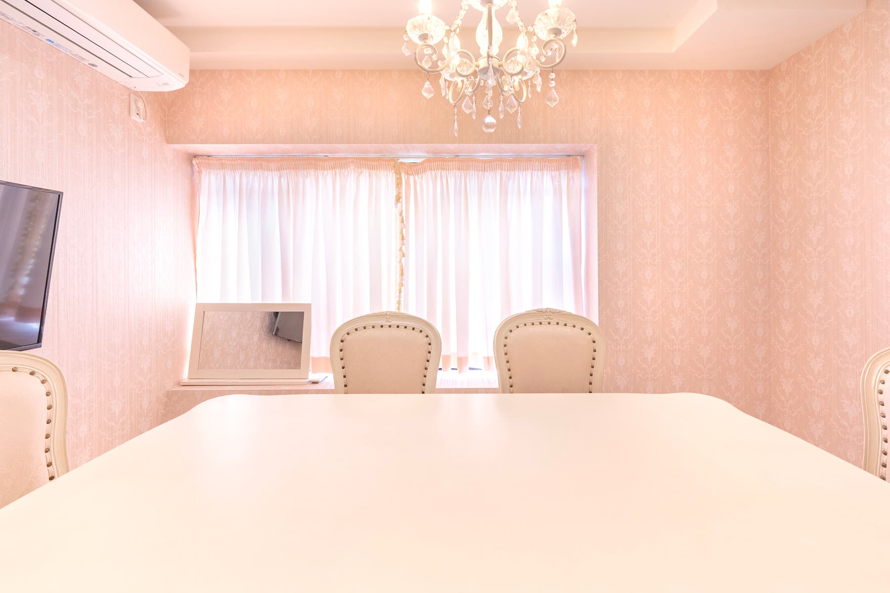 スペモ💻ペット可🐶会議📌ワークショップ🪵撮影📸推し活🎀配信🎞️勉強会📚控え室🎥803_Cherish Roomの写真3