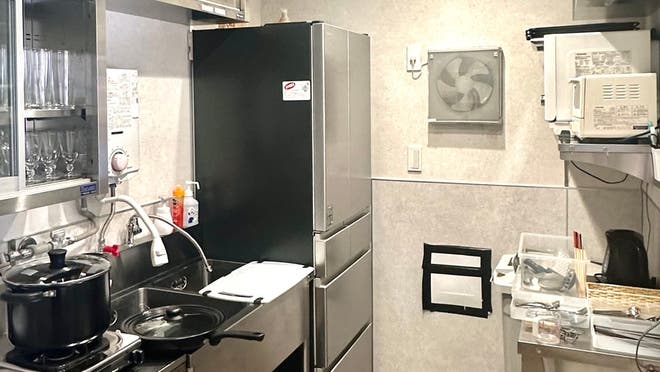 新大久保駅2分、広いバルコニーと白い店内、BBQも可能なパーティースペースの写真7