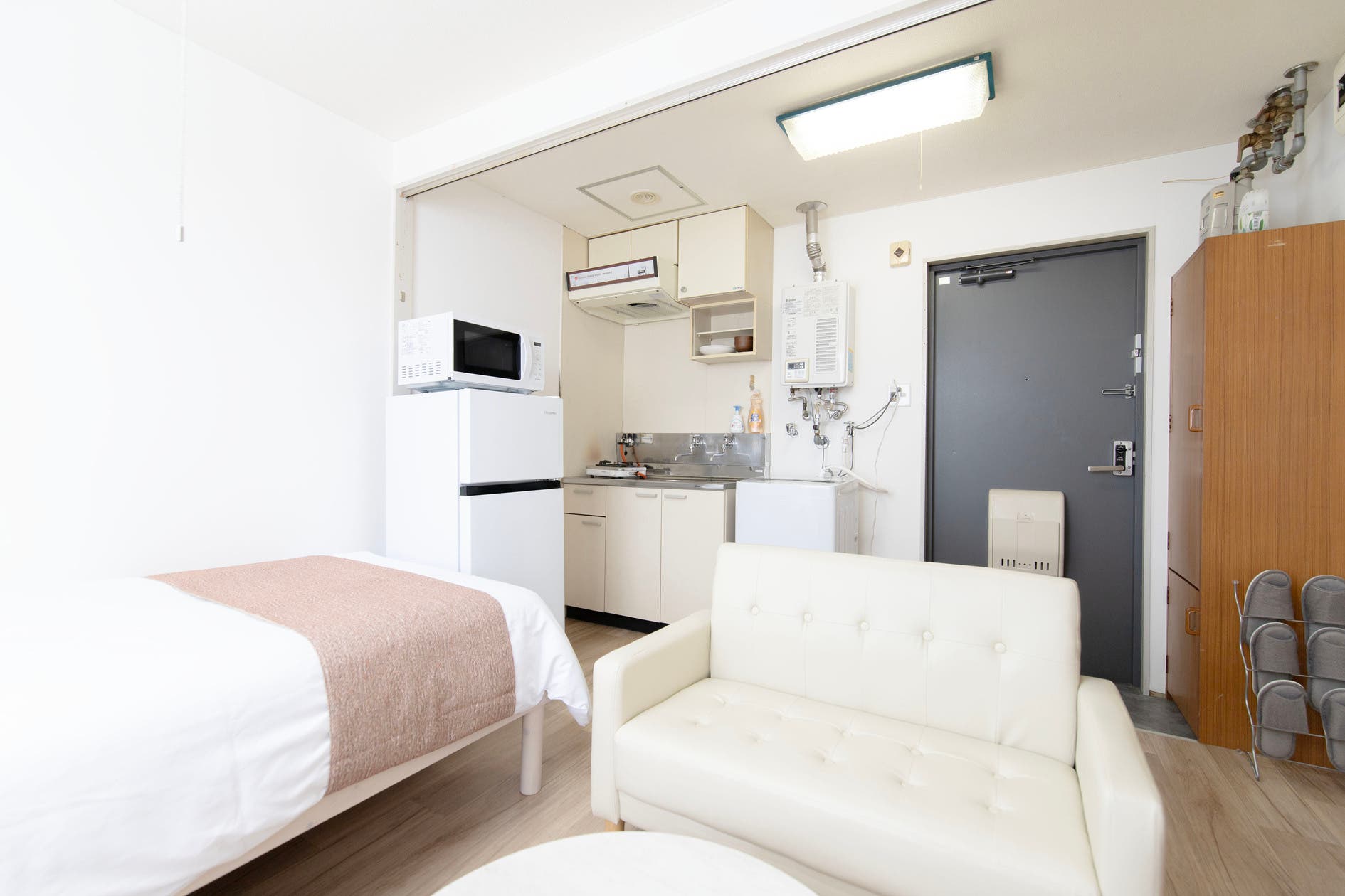 ✨期間限定OPEN✨【西18丁目駅徒歩2分】休憩や動画鑑賞に🎵無料Wi-Fi🎵『703』の写真5