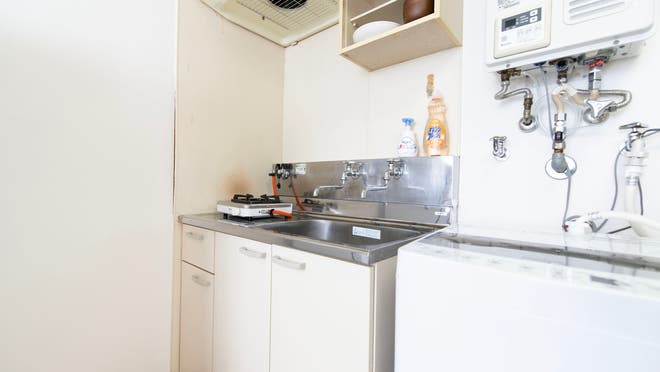 ✨期間限定OPEN✨【西18丁目駅徒歩2分】休憩や動画鑑賞に🎵無料Wi-Fi🎵『703』の写真2