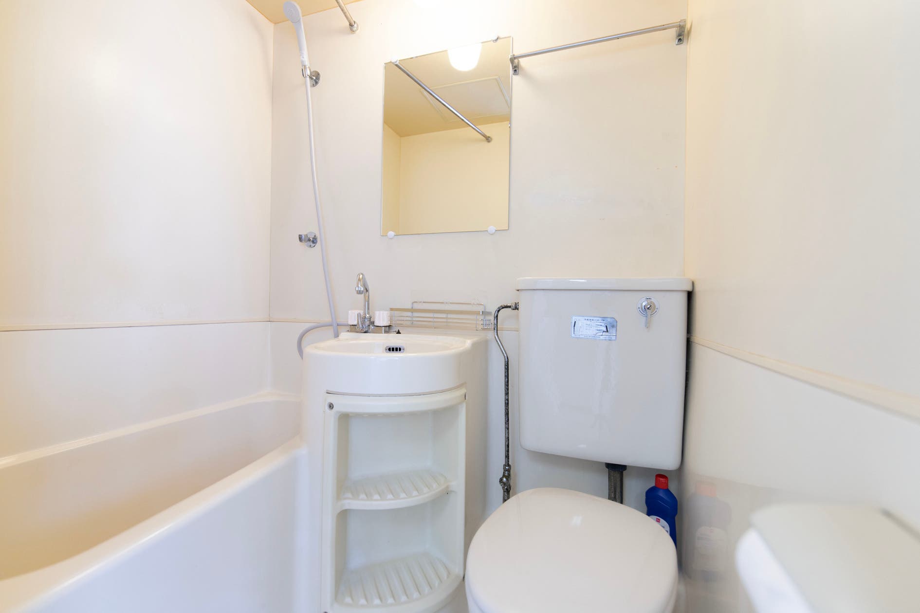 ✨期間限定OPEN✨【西18丁目駅徒歩2分】休憩や動画鑑賞に🎵無料Wi-Fi🎵『703』の写真7