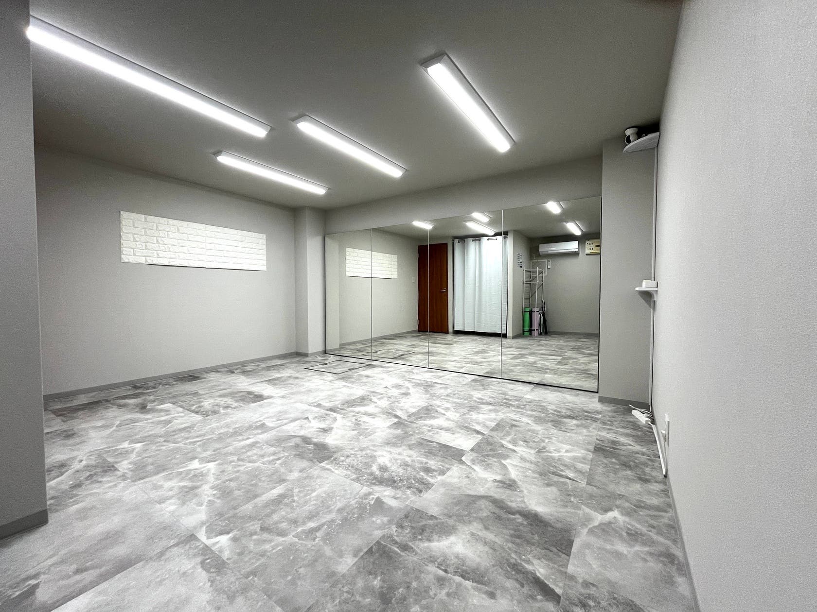 【🎉2026年3月14日オープン✨リノベ済スペース✨】北参道駅1分🚶 少人数ダンス・ヨガに最適✨ 明るくキレイなスタジオ✨の写真3