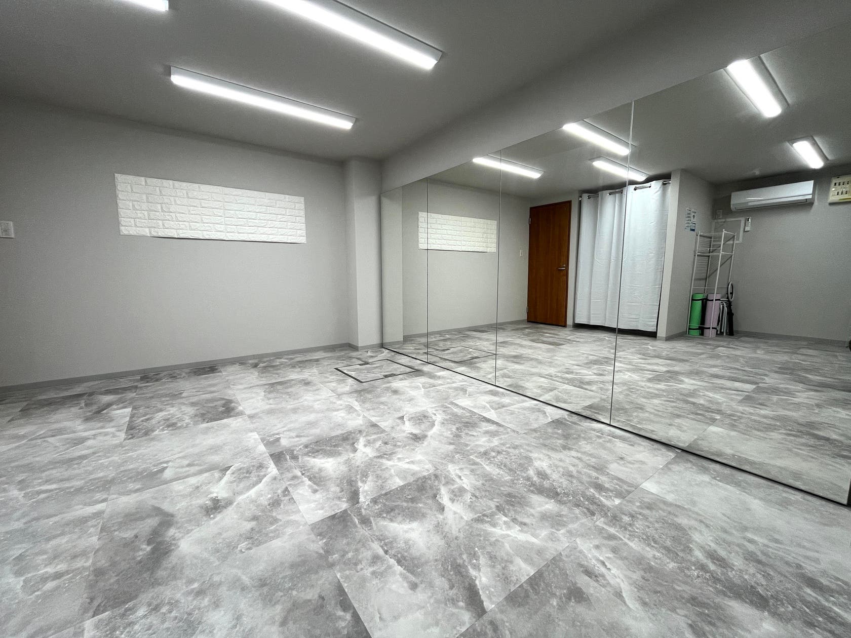 【🎉2026年3月14日オープン✨リノベ済スペース✨】北参道駅1分🚶 少人数ダンス・ヨガに最適✨ 明るくキレイなスタジオ✨の写真2