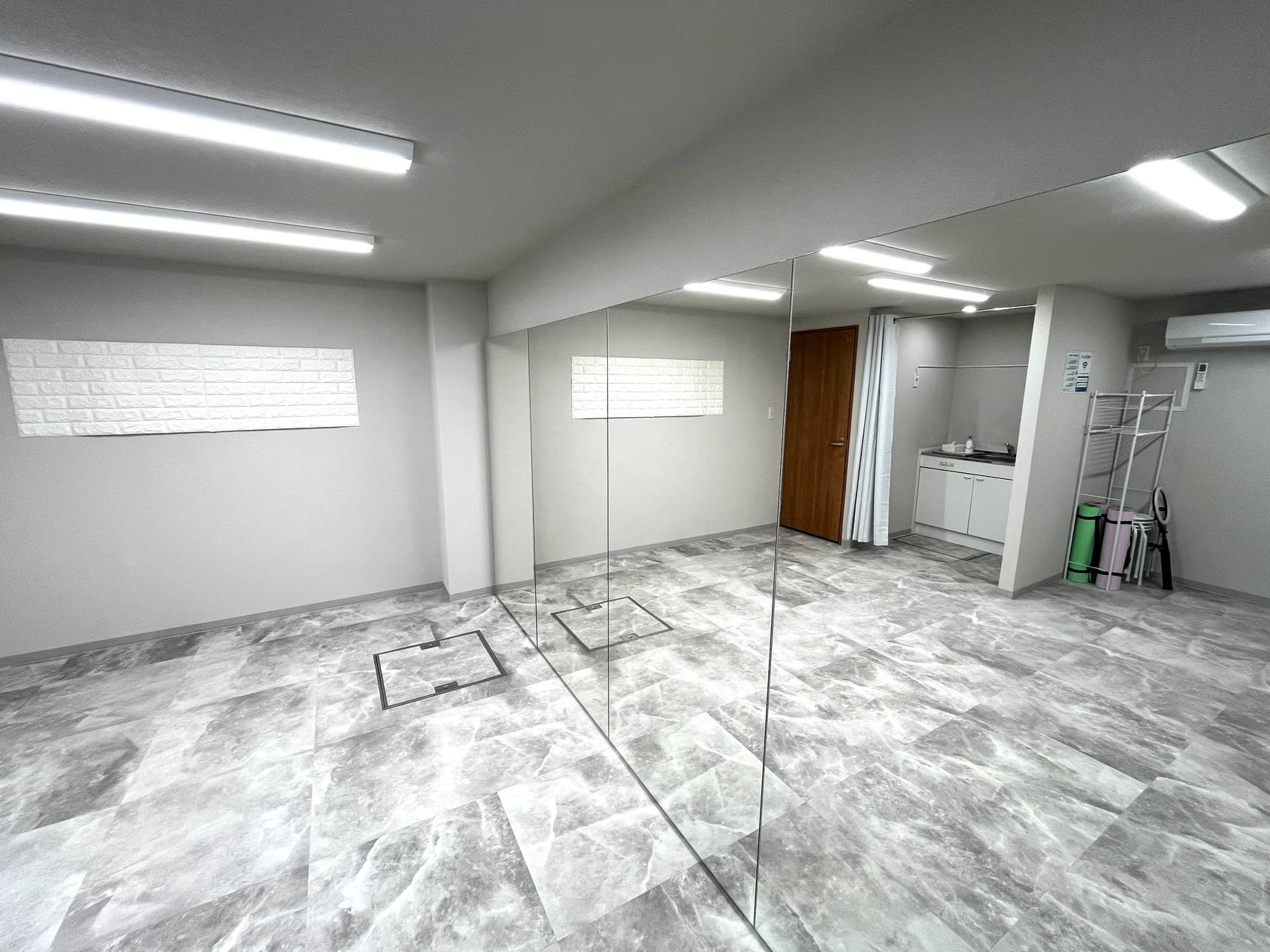 【🎉2026年3月14日オープン✨リノベ済スペース✨】北参道駅1分🚶 少人数ダンス・ヨガに最適✨ 明るくキレイなスタジオ✨の写真12