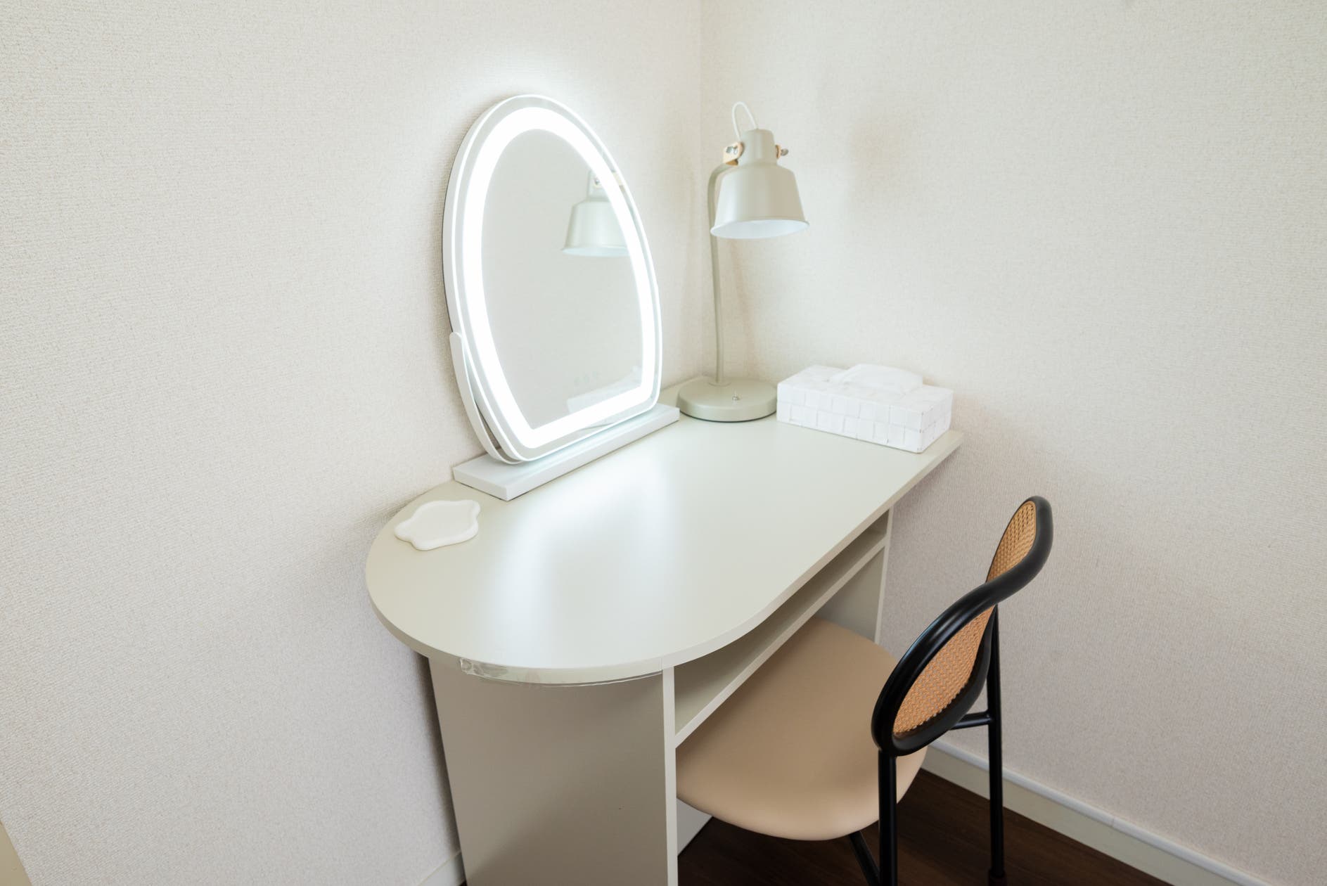 【🎉オープン記念価格】浦安駅4分/完全個室レンタルサロンナ🍃チュラルで上質な大人空間⭐無料備品多数⭐の写真11