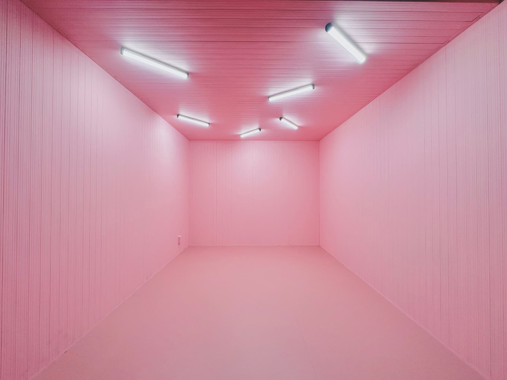 ベストホスト運営✨Tiktok撮影に最適なレンタルスペース・ダンススタジオ！フィットネス/動画撮影【2F】ベースカラー：ピンクの写真9