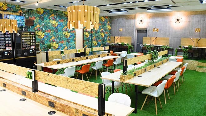 渋谷駅5分|4名個室ワークスペース(室番②)✨会議・勉強・作業に最適|飲食OKの写真3