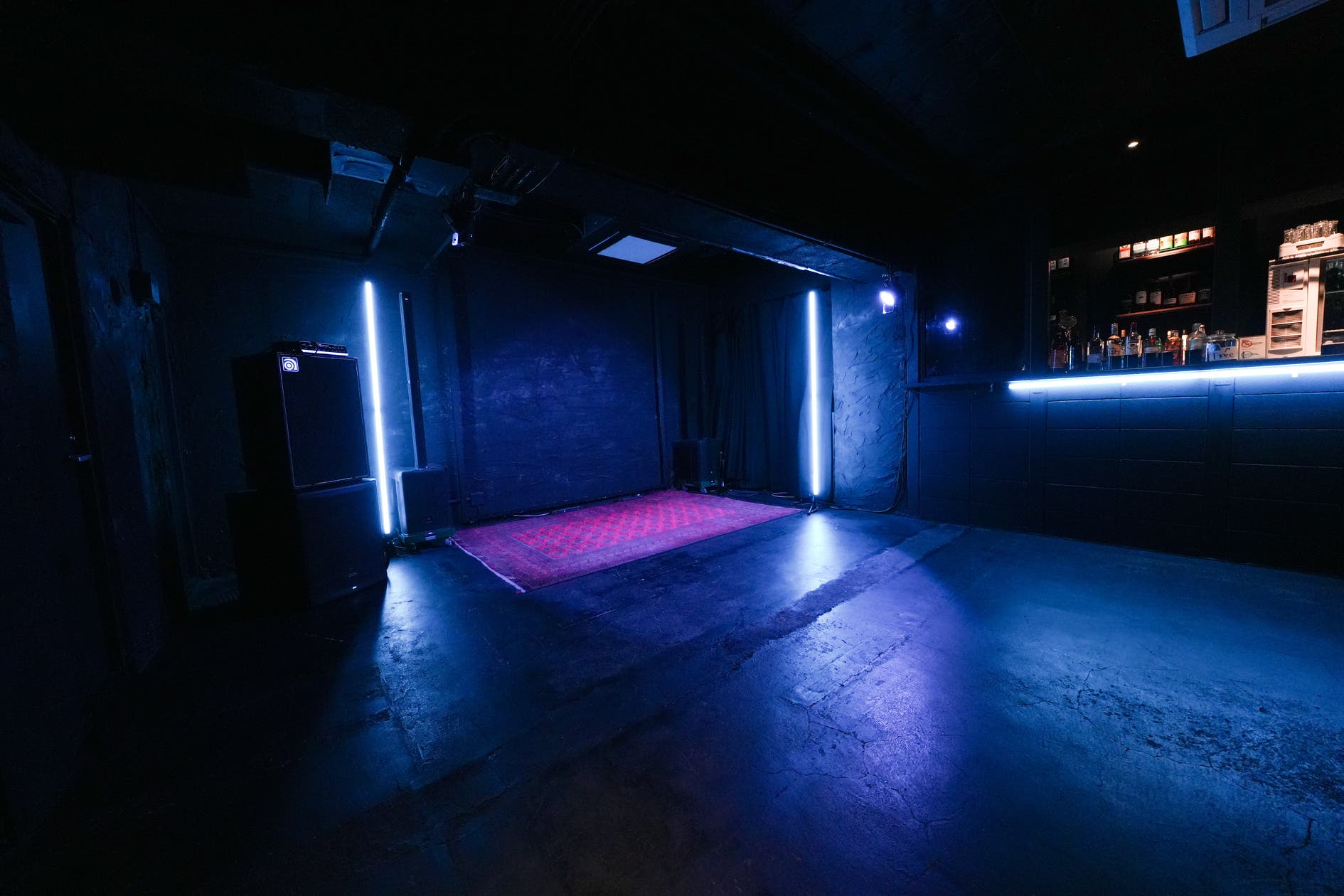 渋谷駅C2出口5分/ライブハウス/撮影･収録･配信スタジオ/多目的スペース/下見可能の写真2