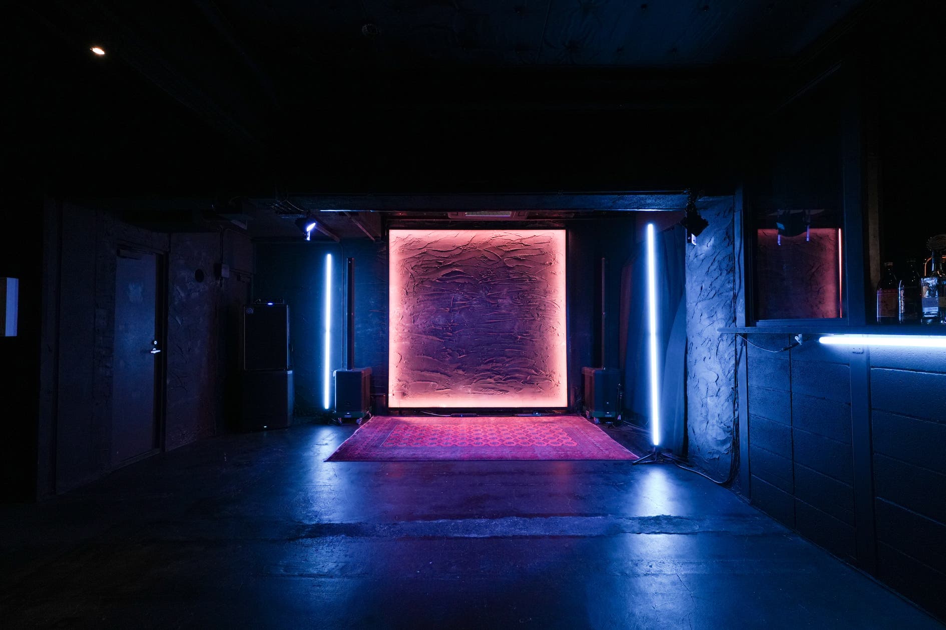 渋谷駅C2出口5分/ライブハウス/撮影･収録･配信スタジオ/多目的スペース/下見可能の写真1