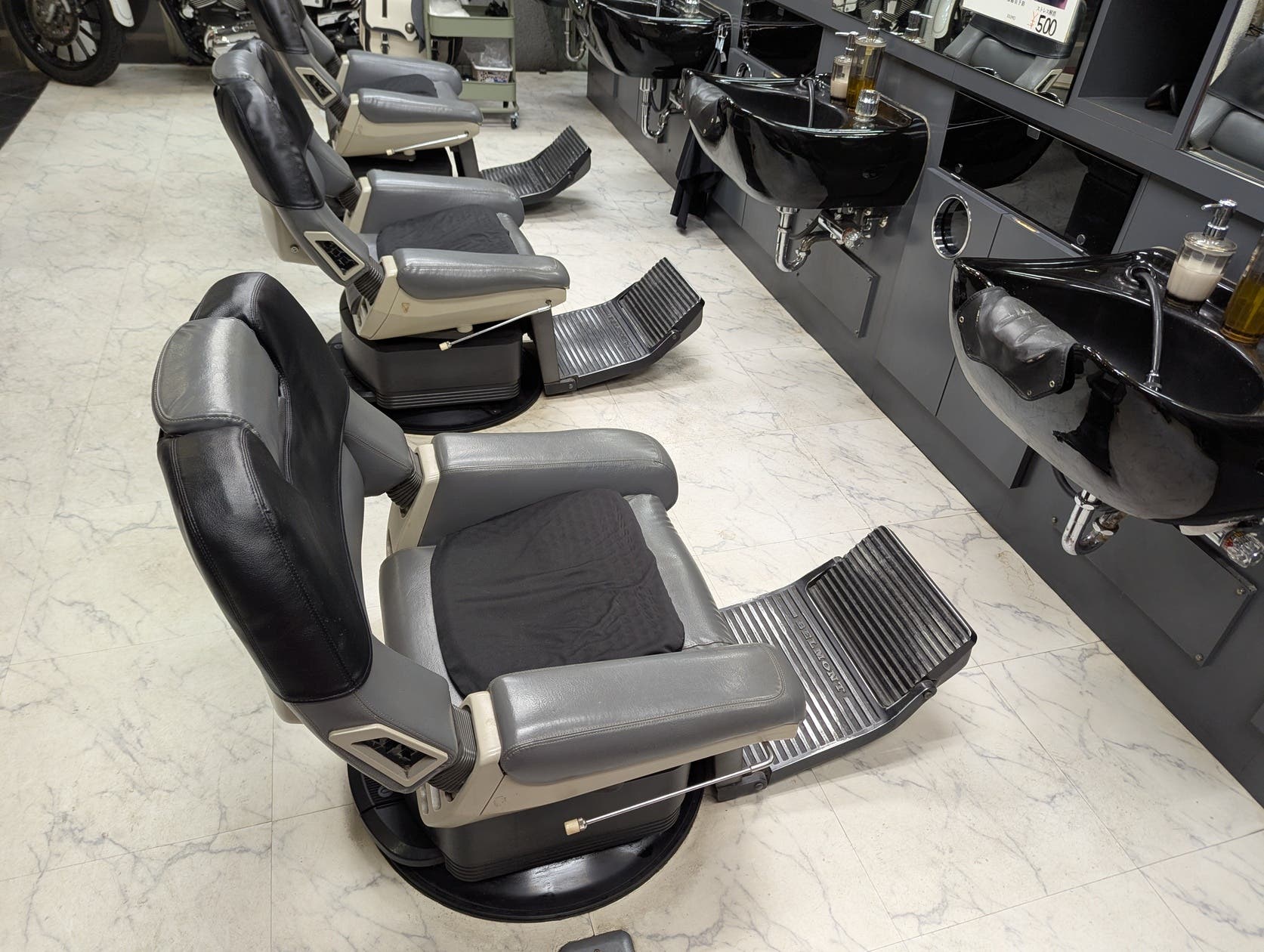 理美容師さんに1面を時間貸しの写真3