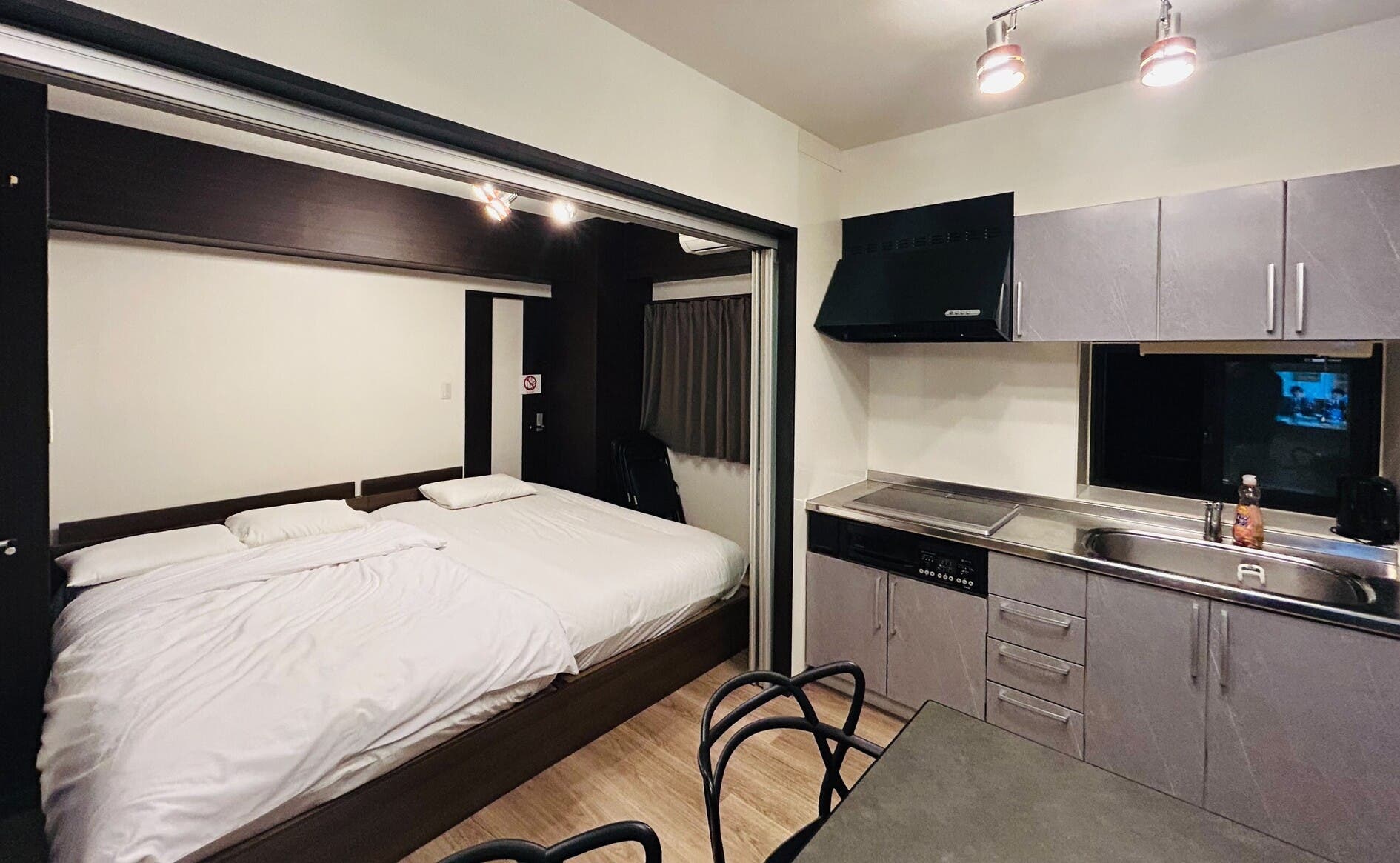 ✨NEW OPEN✨スイッチ２✨大人気ゲーム🎮換気・定期消毒✨無料WiFi✨24h利用可🆗女子会💖誕生日🎂おしゃれ🔆の写真6