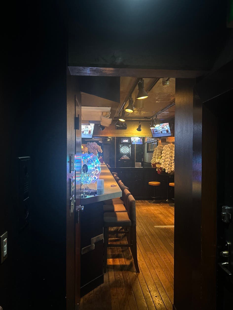 武蔵小山駅すぐのカラオケダーツバーの写真5