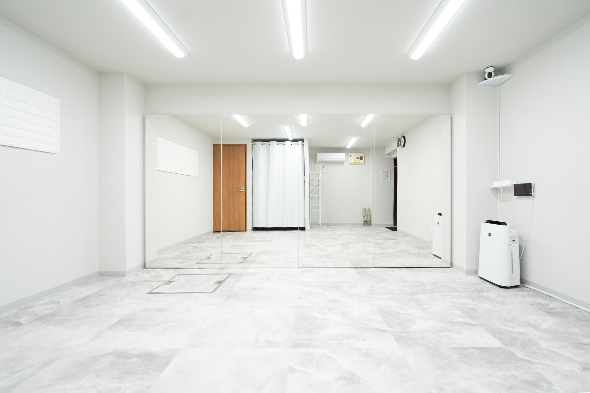 【🎉2026年3月14日オープン✨リノベ済スペース✨】北参道駅1分🚶 少人数ダンス・ヨガに最適✨ 明るくキレイなスタジオ✨の写真1