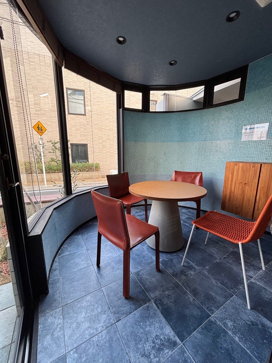 ミーティング/撮影/ネイル/セラピー/カウンセリング/個人サロン向け　日当たり良好　目の前ガーデン　静かな環境の写真3