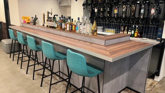 【八王子駅徒歩1分】おしゃれ多目的スペース|パーティー・撮影・会議OK|🍹バーカウンターありの写真2