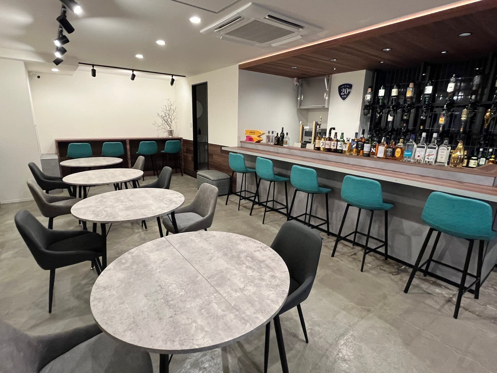 【八王子駅徒歩1分】おしゃれ多目的スペース｜パーティー・撮影・会議OK｜🍹バーカウンターありの写真10