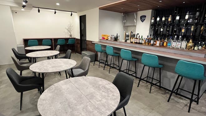 【八王子駅徒歩1分】おしゃれ多目的スペース|パーティー・撮影・会議OK|🍹バーカウンターありの写真10