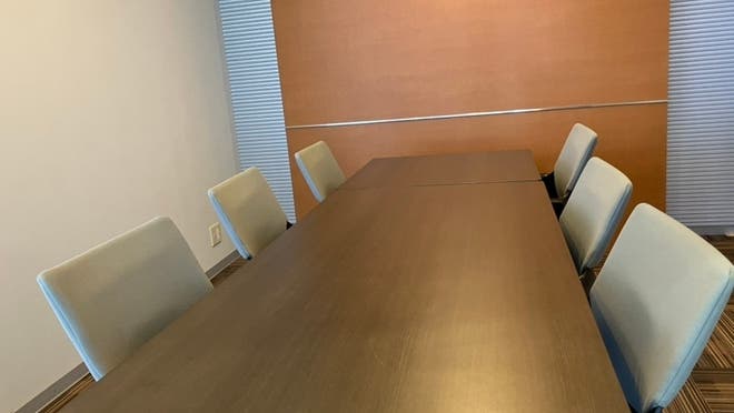 【トヨタモビリティ富山 五福】五福末広町駅より徒歩1分!完全個室!商談、面談、研修、勉強会、ワークショップ、作業 などに!の写真4
