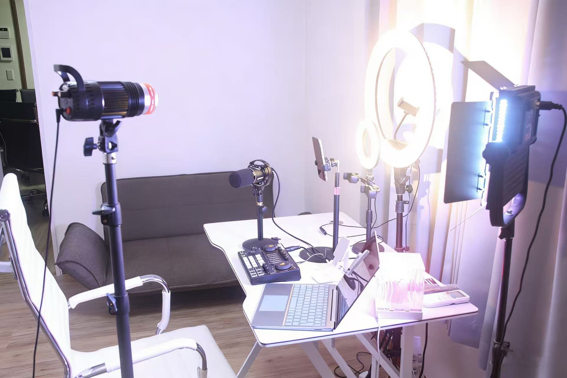 SKMライブ配信スタジオ｜約18㎡｜配信・動画撮影対応の写真10