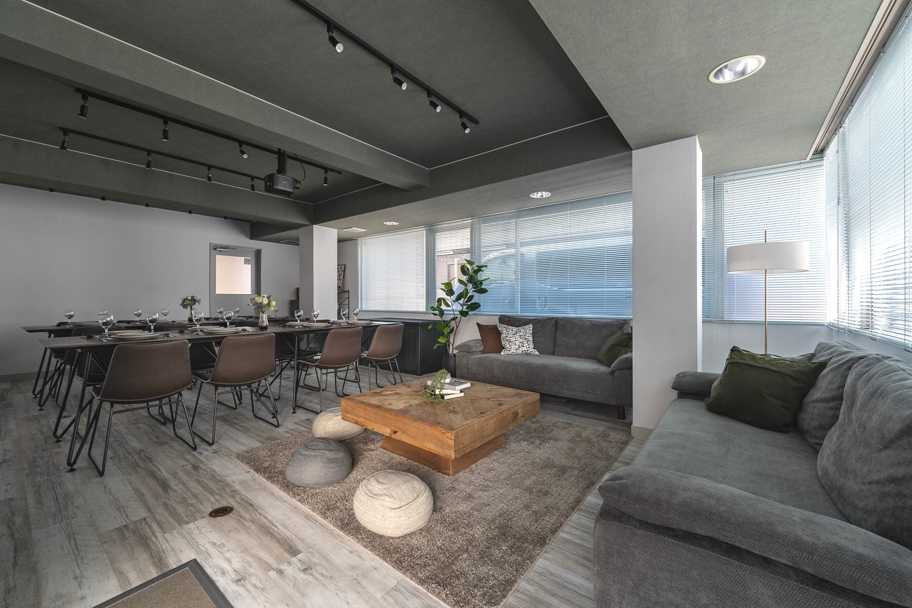 スペモ🏘️新宿駅すぐ✨会議💎おしゃれ💫飲み会🍻サテライトオフィス🏢セミナー💎813_MillionLOUNGE西新宿の写真9