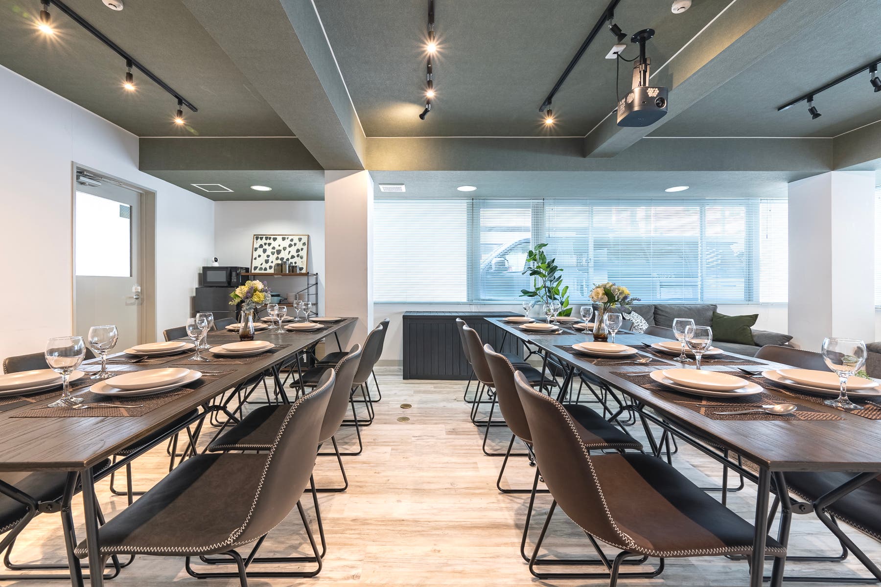 スペモ🏘️新宿駅すぐ✨会議💎おしゃれ💫飲み会🍻サテライトオフィス🏢セミナー💎813_MillionLOUNGE西新宿の写真10